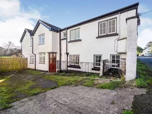 Just in! 1 BA 5 bedroom Detached House to rent, Weech Road, Da.
