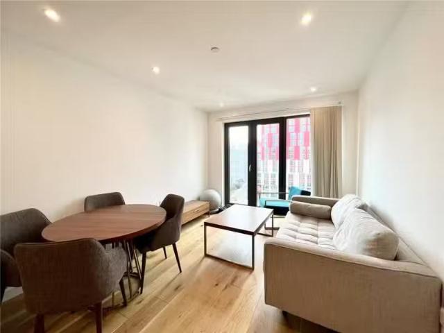 Nice 1 BA 1 bedroom apartment for rent in Axium, 36 Windmill S.
