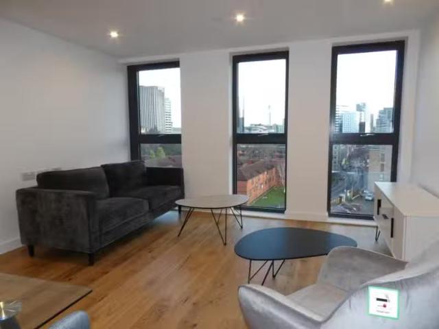 Nice 1 BA 1 bedroom apartment for rent in Arden Gate, Communic.