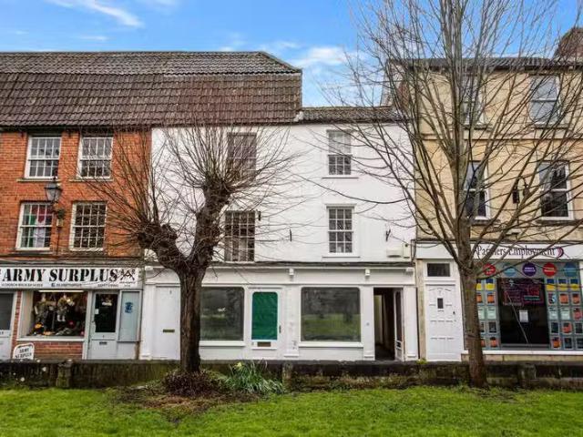 New 1 BA 1 bedroom apartment for rent in Church Walk, Trowbrid.