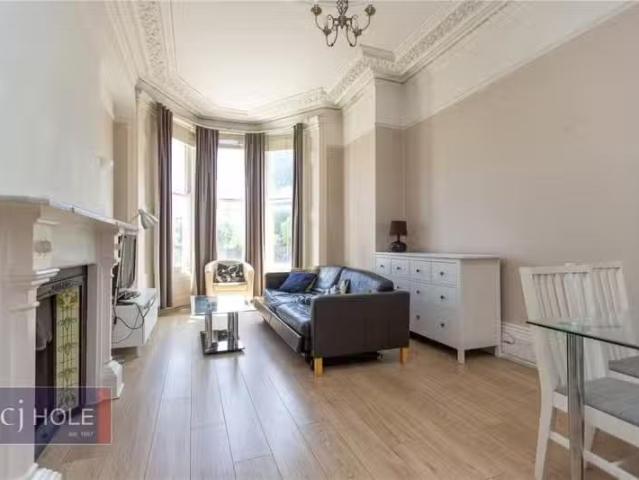 Cozy 1 BA 1 bedroom apartment for rent in Clifton Park Road, C.