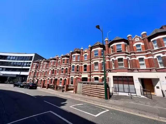 New 1 BA 1 bedroom apartment for rent in St Peters Road, Bourn.