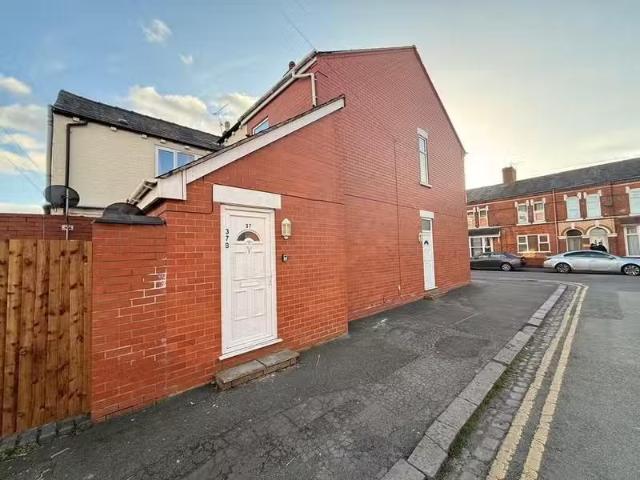 Cozy 1 BA 1 bedroom apartment for rent in Stalbridge Rd, Crewe.