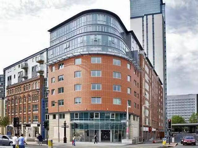 Just in! 1 BA 1 bedroom apartment for rent in Sirius Building.