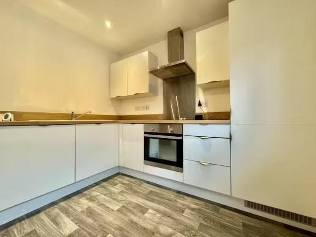 New 1 BA 1 bedroom apartment for rent in Southdownview Road, W.