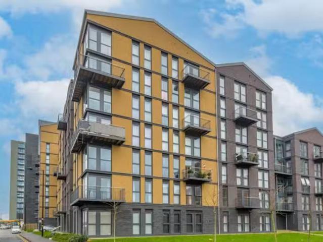 New 1 BA 1 bedroom apartment for rent in 12 Communication Row.