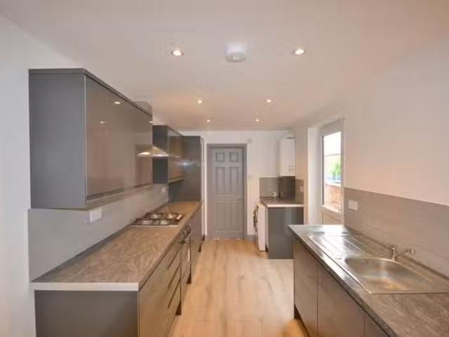 New 1 BA 1 bedroom Flat to rent, Arnold Road, Semilong, NN2 £.