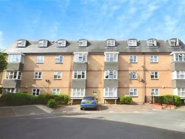 For Rent! 1 BA 1 bedroom Flat to rent, Darwin Court Gravel Wal.