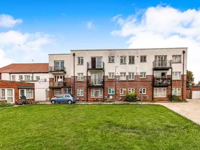 Deal! 1 BA 1 bedroom Flat to rent, Flat 42 Streete Court 22 Vi.