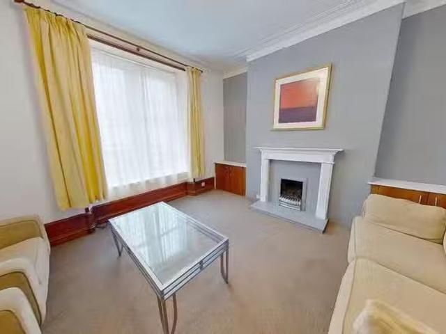 Cozy 1 BA 1 bedroom flat for rent in Union Grove, City Centre.