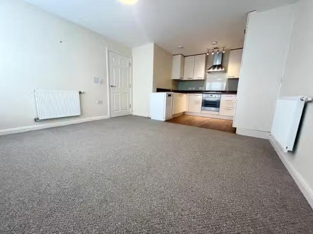Unique 1 BA 1 bedroom flat for rent in Braeburn Court, Orpingt.