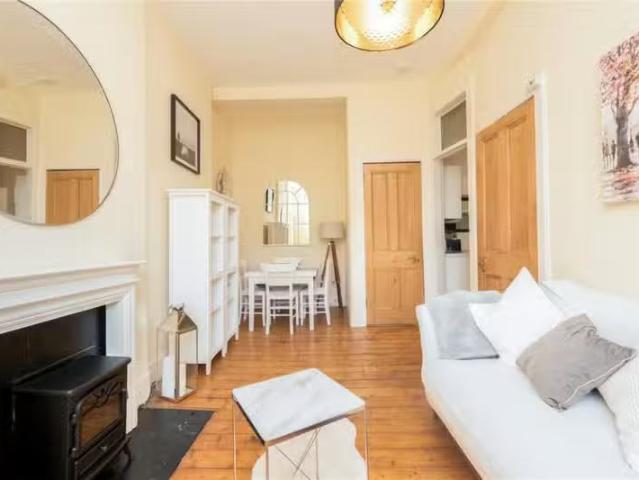 For Rent! 1 BA 1 bedroom flat for rent in Dean Park Street, Ed.
