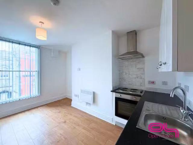 New 1 BA 1 bedroom flat for rent in Flat, St. Georges Road, B.