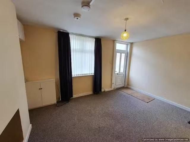 Unique 1 BA 1 bedroom flat for rent in Hulme St, Crewe, CW1