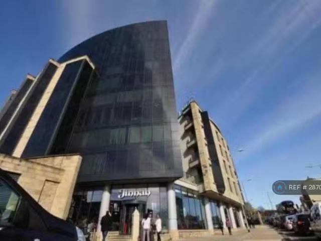 Charming 1 BA 1 bedroom flat for rent in Leeds Road, Bradford.