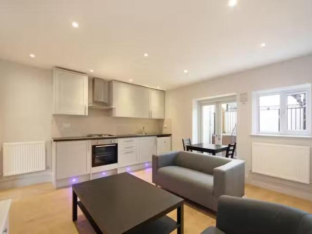 New 1 BA 1 bedroom flat for rent in London Road, CROYDON, CR0.