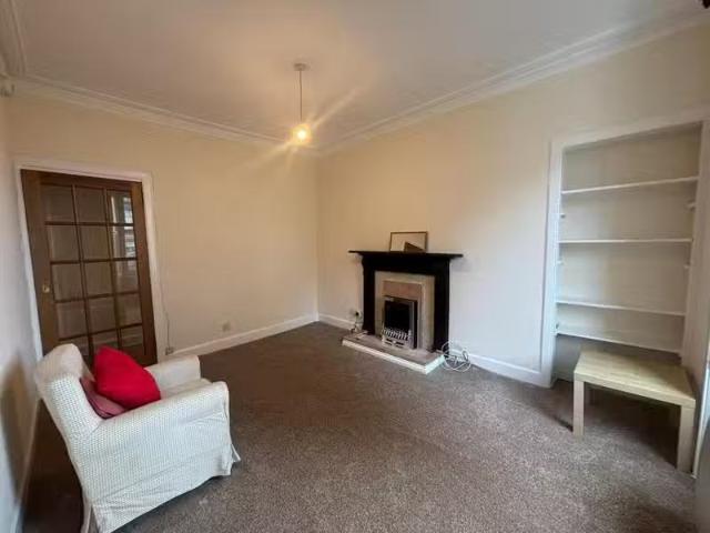 Unique 1 BA 1 bedroom flat for rent in North Junction Street.
