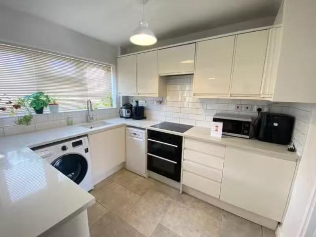 Just in! 1 BA 1 bedroom flat share for rent in Little Dowles.