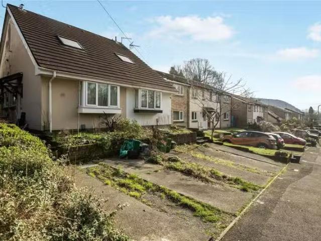 Cheap 1 BA 1 bedroom house for rent in Glan y Ffordd, Taffs We.