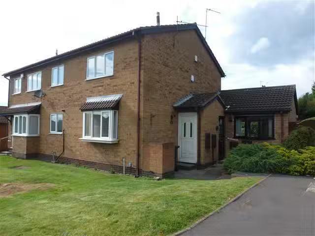 Rental! 1 BA 1 bedroom house for rent in Wiseman Grove, Erding.
