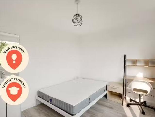 New 1 BA 1 bedroom house share for rent in Monks Park Avenue.