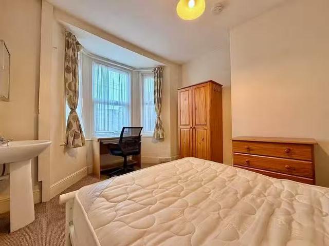 New 1 BA 1 bedroom house share for rent in Monks Road, Exeter.