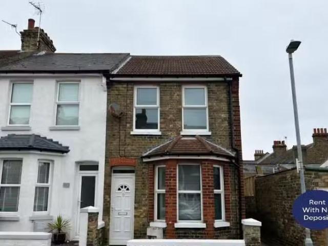 Charming 1 BA 1 bedroom house share for rent in St Davids Road.
