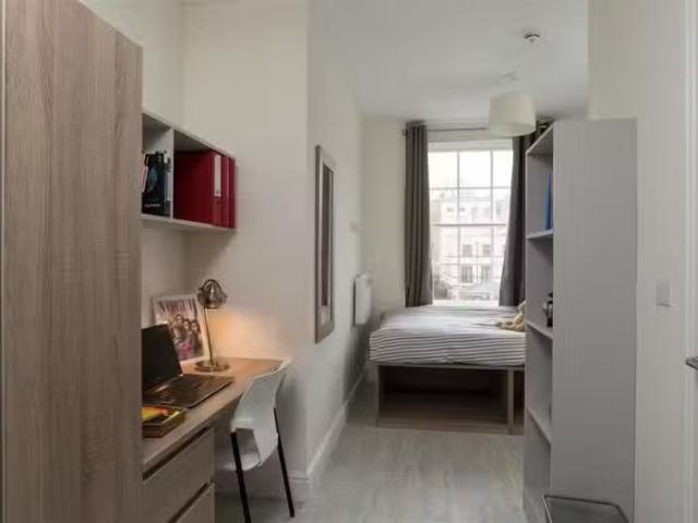 Unique 1 BA 1 bedroom house share for rent in Pritchard Street.