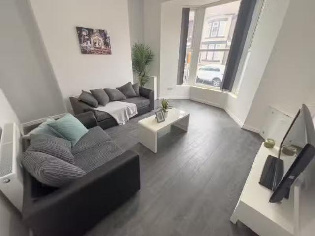 Cozy 1 BA 1 bedroom house share for rent in Walton Village,.