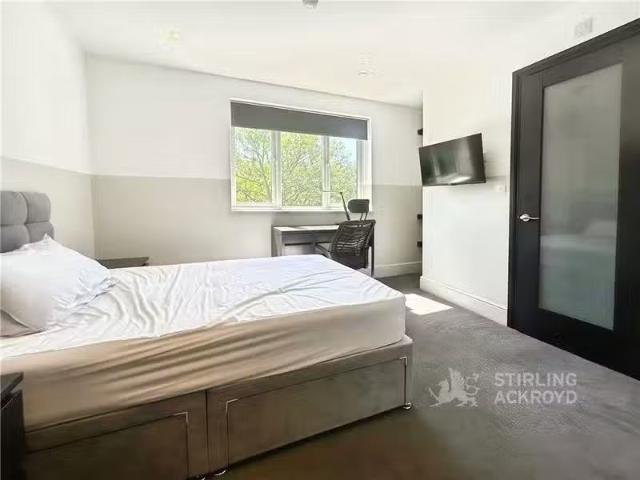 Just in! 1 BA 1 bedroom house share for rent in Weston Road, G.