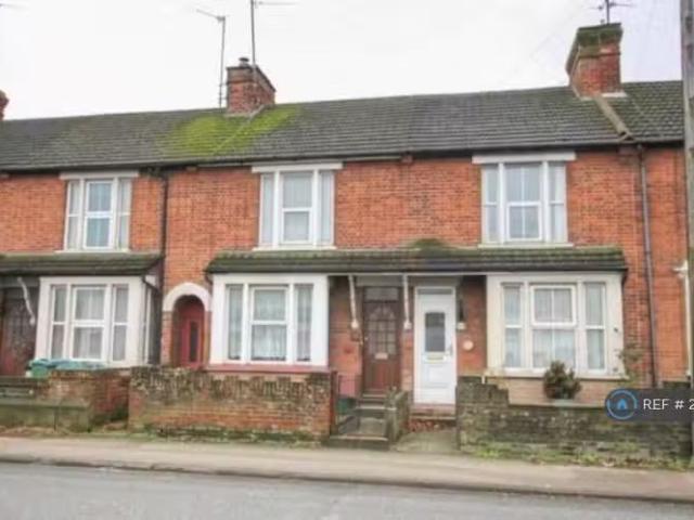 Charming 1 BA 1 bedroom house share for rent in Tring Road, Ay.