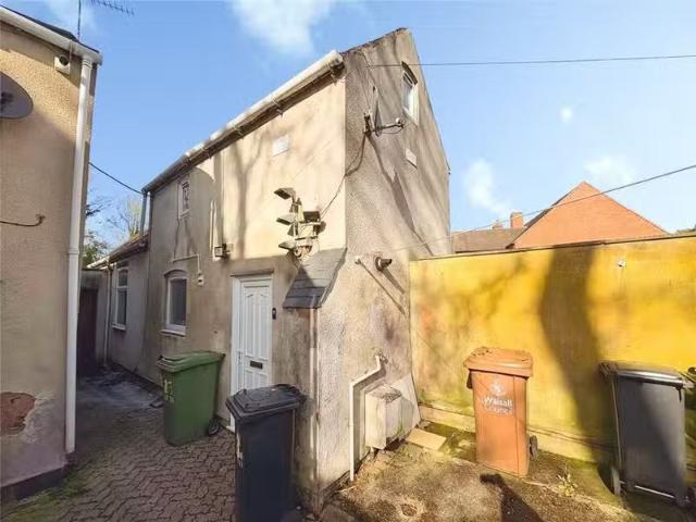For Rent! 1 BA 1 bedroom Semi Detached House to rent, Coltham.
