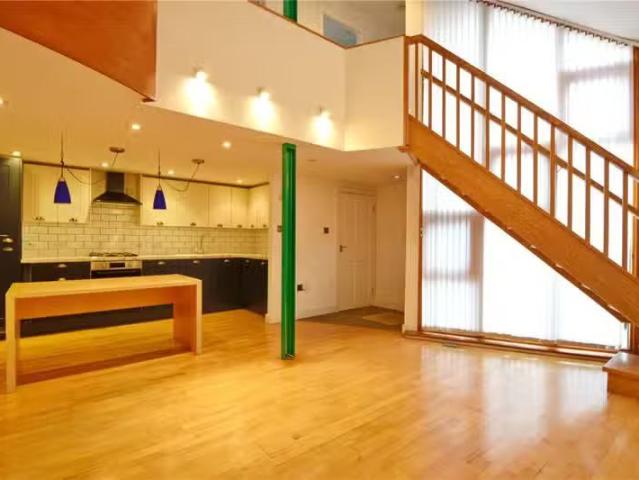 New 1 BA 1 bedroom semi detached house for rent in Downs Park.