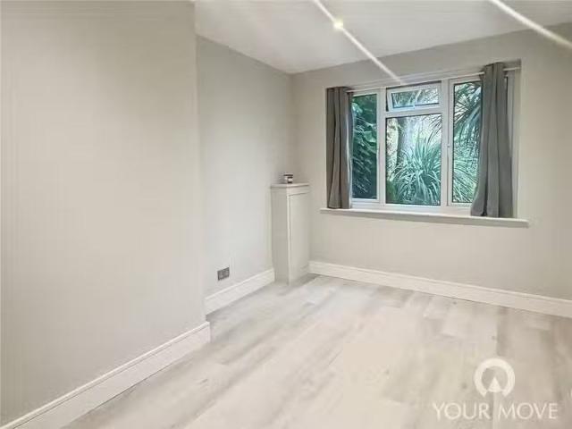 New 1 BA 1 bedroom Property to rent, Jellicoe Avenue, Gravesen.