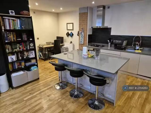 Cheap 1 BA 1 bedroom terraced house for rent in Pemberton, Bir.