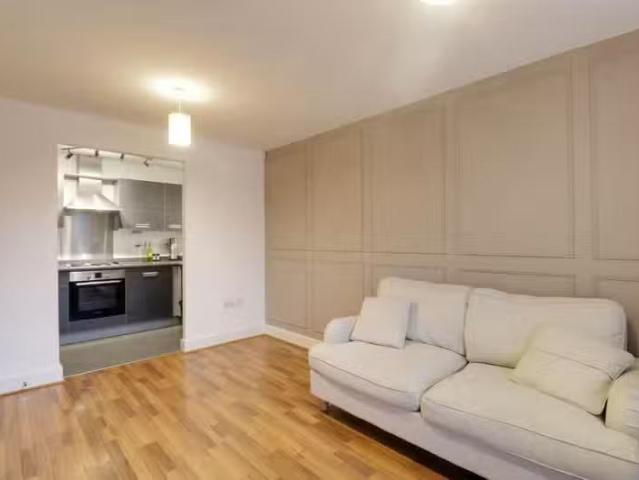 Rental! 1 BA 2 bedroom apartment for rent in Alfred Knight Way.