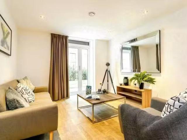 Cheap 1 BA 2 bedroom apartment for rent in Allegro, 3 Exchnage.