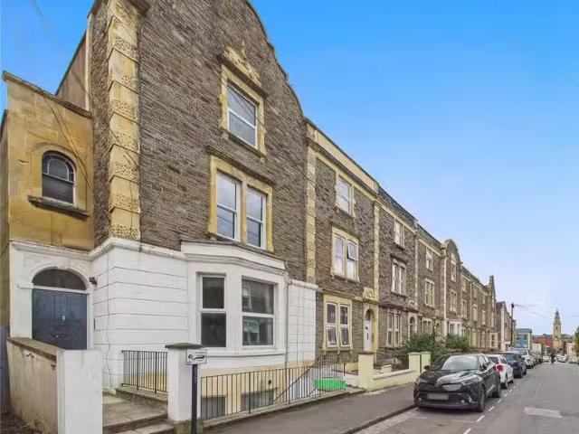 New 1 BA 2 bedroom apartment for rent in Brigstocke Road, Bris.