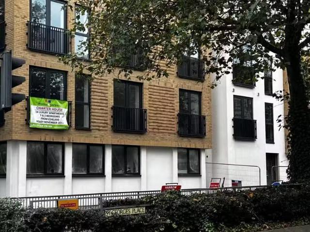 New 1 BA 2 bedroom apartment for rent in St George's Place, Ca.