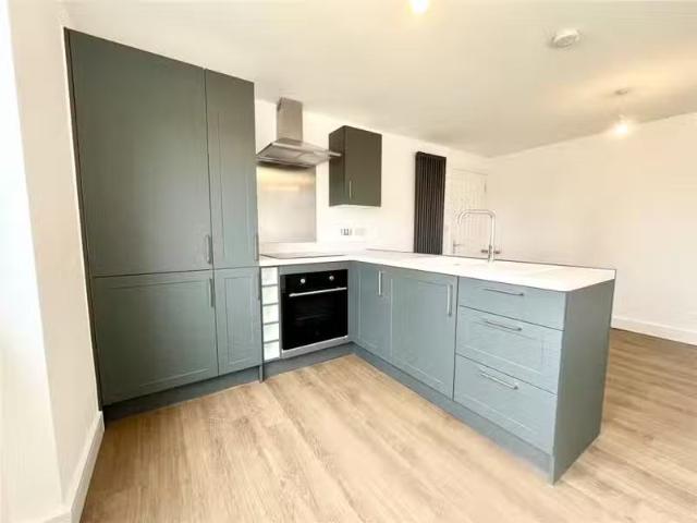 For Rent! 1 BA 2 bedroom apartment for rent in Stockwood, Pomf.