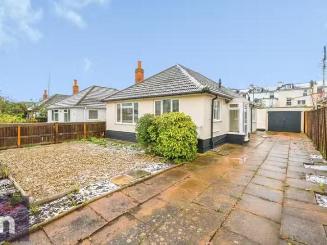 Unique 1 BA 2 bedroom bungalow for rent in Pittville Crescent.