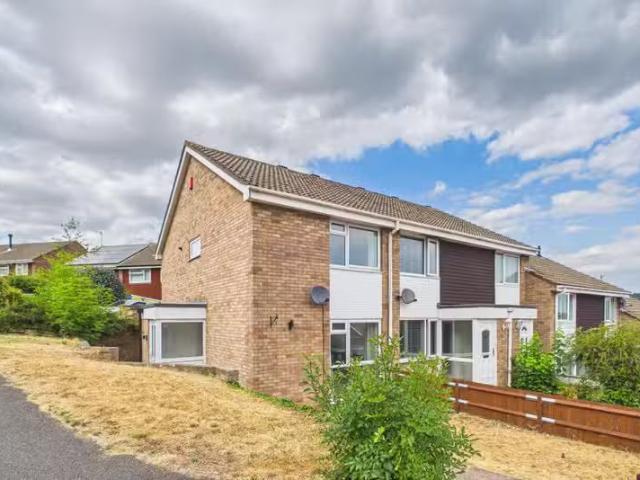 New 1 BA 2 bedroom end of terrace house for rent in Brentor Cl.