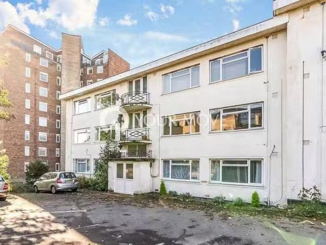 Nice 1 BA 2 bedroom Flat to rent, Northlands Road, Southampton.