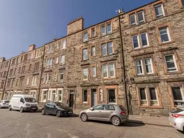 Cozy 1 BA 2 bedroom flat for rent in 11, Albion Place, Edinbur.