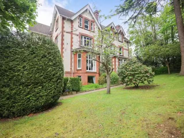 New 1 BA 2 bedroom flat for rent in Wimborne Road, Brinklea, BH2