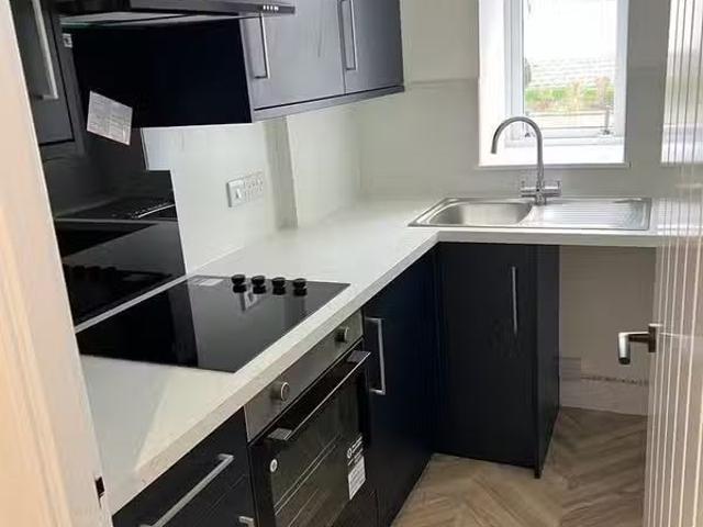 Charming 1 BA 2 bedroom flat for rent in Ferryhill Terrace, Fe.