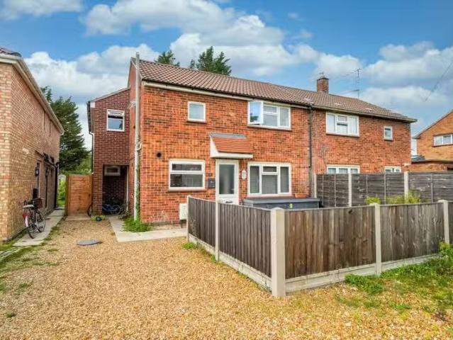 New 1 BA 2 bedroom flat for rent in Godwin Way, Cambridge, CB1