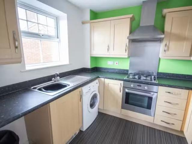 For Rent! 1 BA 2 bedroom flat for rent in Magnus Court, Derby.