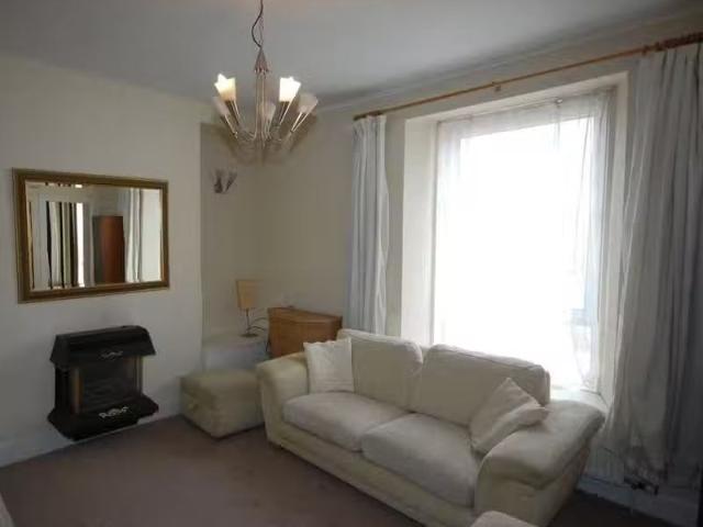 New 1 BA 2 bedroom flat for rent in Menzies Road, Torry, Aberd.