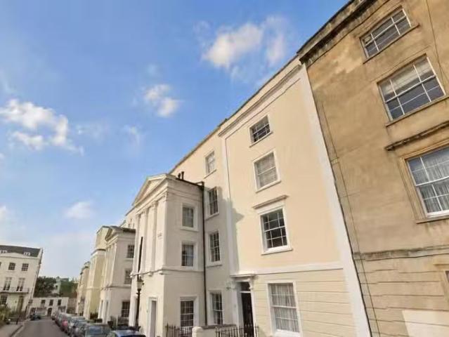 New 1 BA 2 bedroom flat for rent in Meridian Place, Clifton, B.